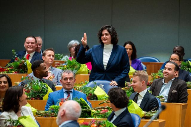 Wat gebeurt er tijdens de verkiezingen en kabinetsformatie? | Tweede Kamer der Staten-Generaal
